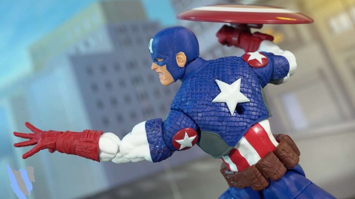 Jual [hasbro] Marvel Legends - Ultimate Captain America (puff Adder ...