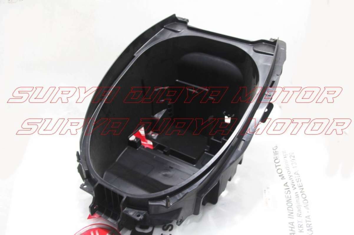 Promo Bagasi Atau Box Bok Aki Lexi 125 Lexi125 Original B3f-f473r-00 ...