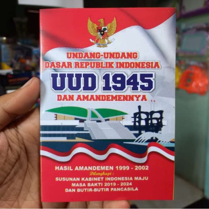 Jual Buku Uud 1945 Kecil Mini Simple Saku - Uud 45 Dan Amandemen ...