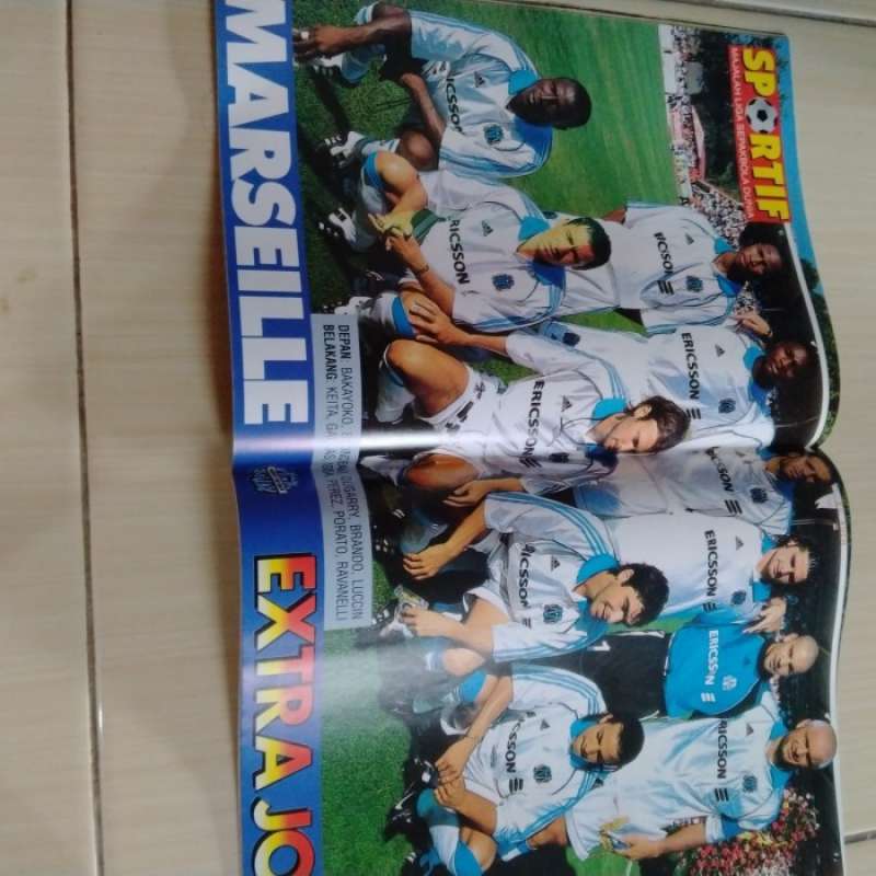 Jual Majalah Sportif No.14 Nov 1999 David Beckham + Poster + Sticker ...