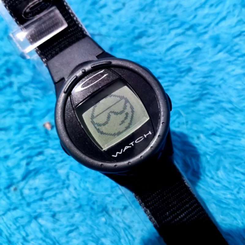 Jual Smile Face Emoji C - Watch 1990's Vintage Digital Watch Jam Unik ...