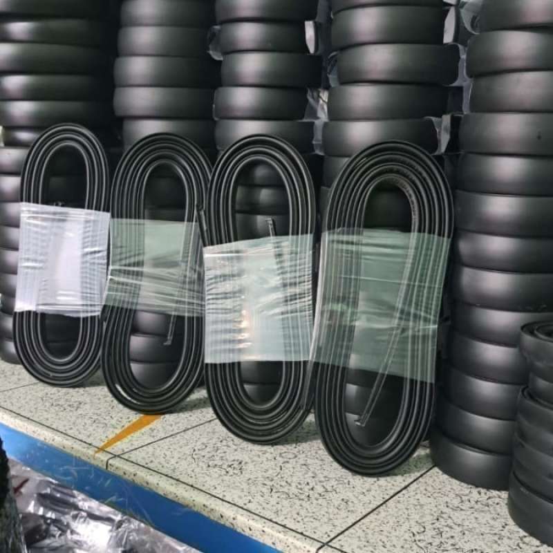 Jual Karet Roof/list Moulding / Driip Side Atap Mobil Corola Altis Di ...