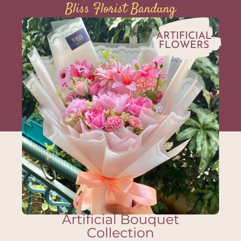 Jual Buket Bunga Artificial Mawar Rose Monokrom Premium Bucket Wisuda ...