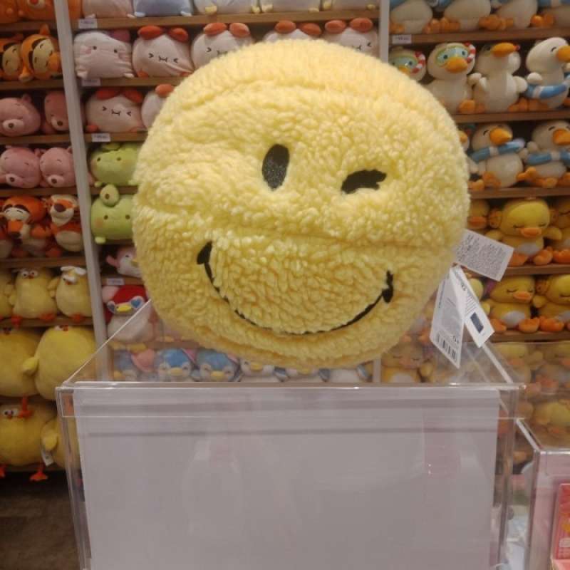 Promo Miniso Smileyworld Collection Round Plush Toy - Boneka Smiley ...