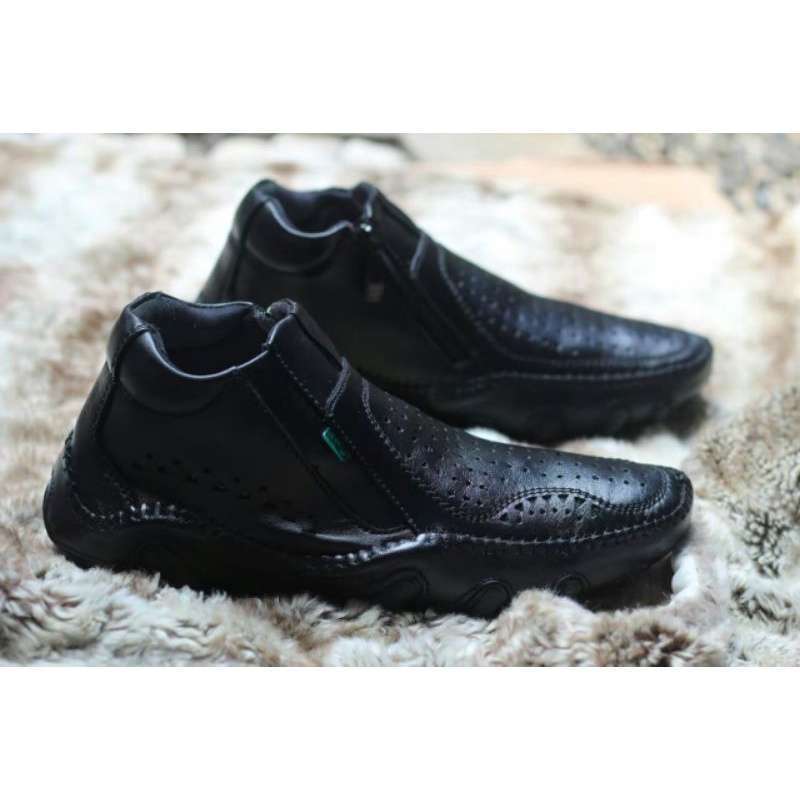 Promo Garage X Puyol | Sepatu Kerja Boots Pria Model Zipper Kulit Asli ...