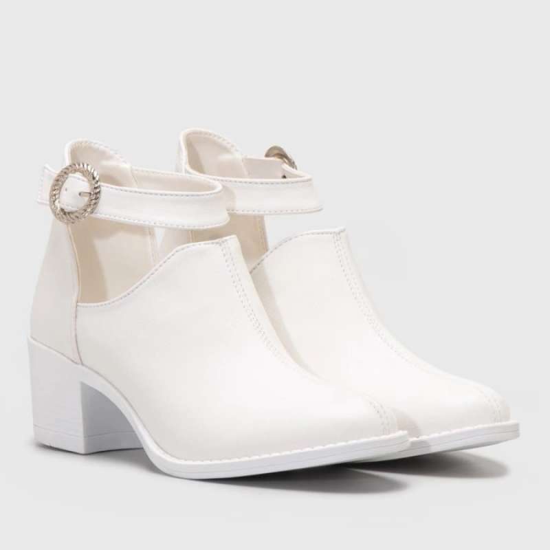 Jual Sepatu Boots Wanita/boots Putih/boots Korea Di Seller Sangninja ...