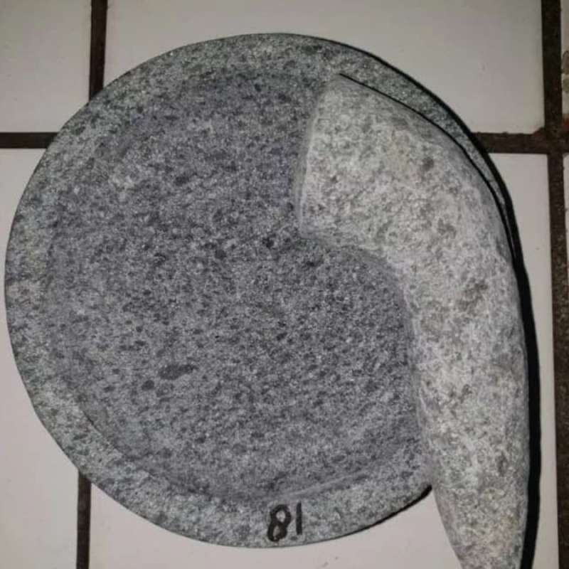 Promo Cobek Set Dengan Ulekan Cabe Cabai Batu Asli 18cm Diskon 23% Di ...