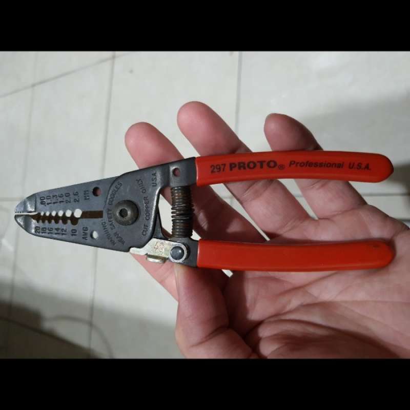 Promo Wire Stripper Pliers Proto J 297 Tang Kupas Kabel 10-20awg 0.8-2 ...