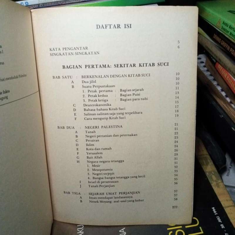 Jual Pengantar Perjanjian Lama Mengenal Latar Belakang Dan Isi Kitab ...