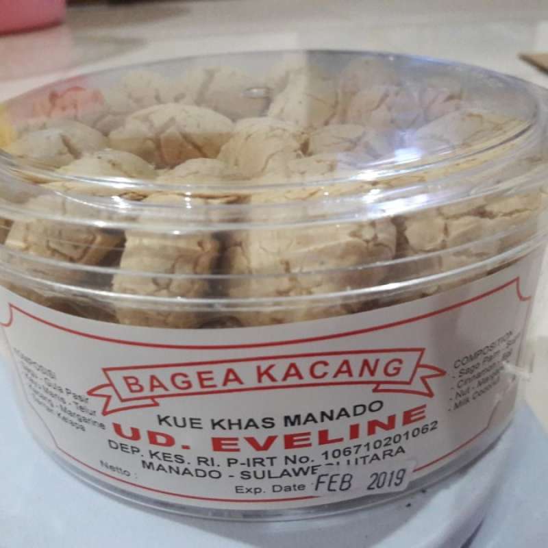 Promo Oleh-oleh/ Jajanan / Kue Khas Manado - Eveline Bagea Kacang ...