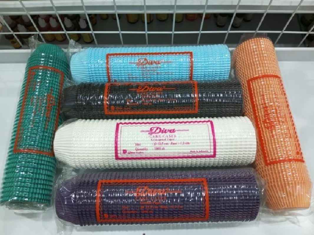 Jual DIVA KERTAS ROTI CAKE CASES 14 X 7,8 CM ANEKA WARNA & MOTIF / ROLL ...