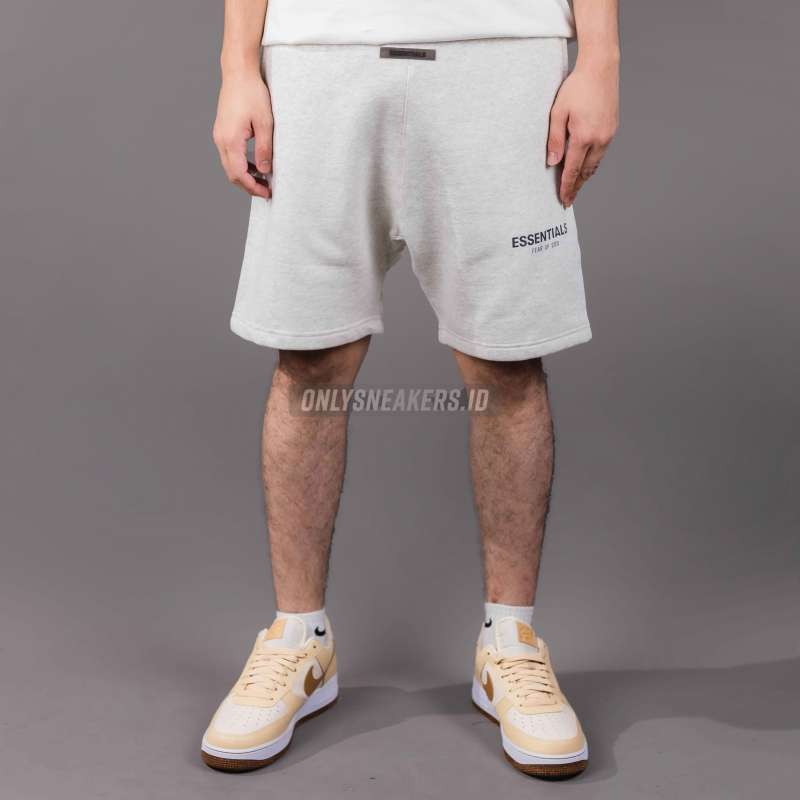 Jual Essentials Fog Small Logo Reflective Light Oatmeal (100% Authentic ...