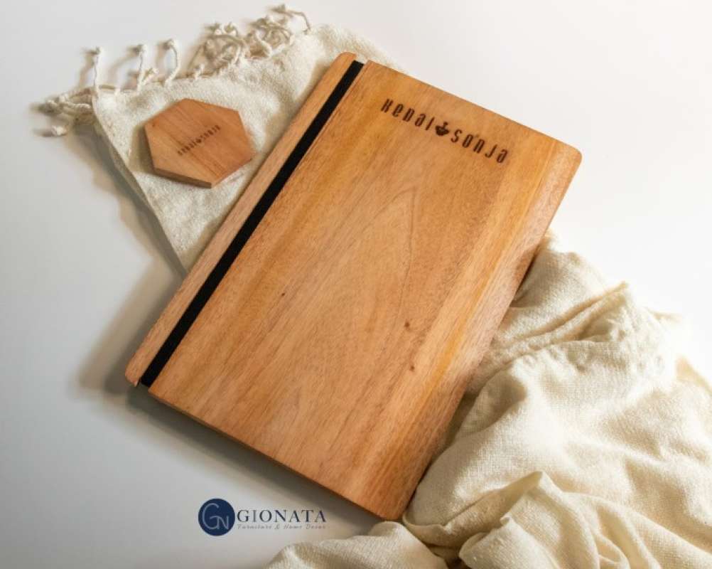Jual Buku Menu Kayu / Wooden Menu Book Untuk Cafe/restoran Di Seller ...