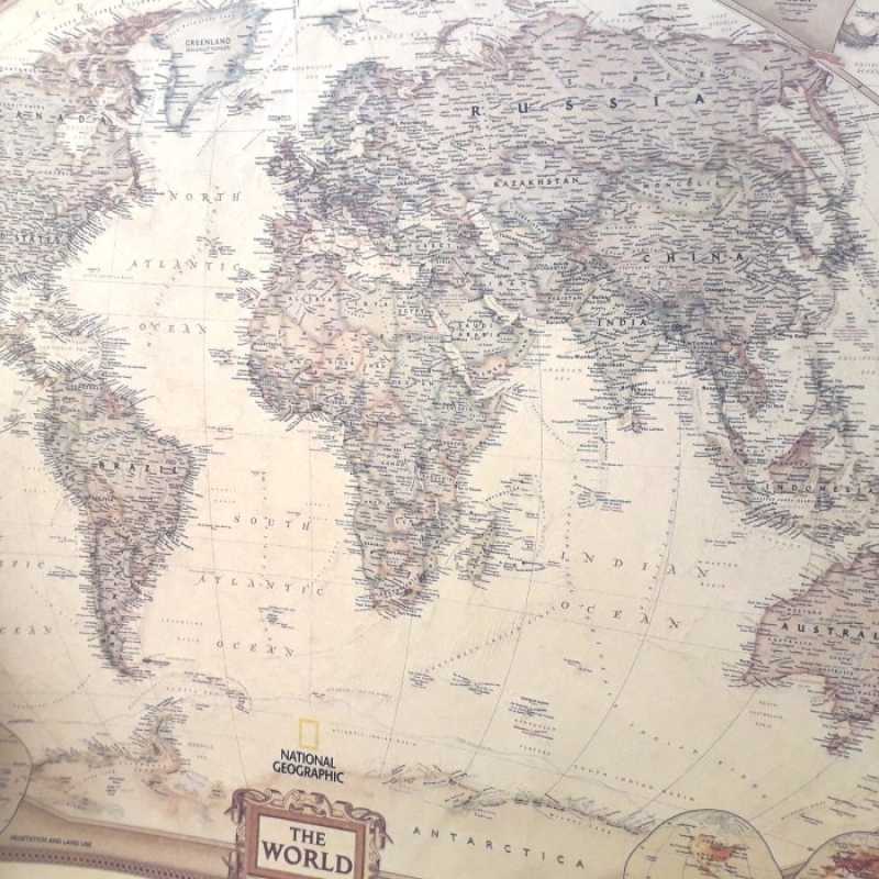 Jual Peta Dunia Detail Benua National Geo / Poster Dinding / Map World ...