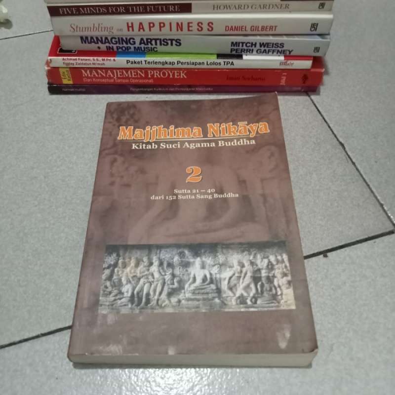 Jual Buku Original - Majjhima Nikaya Kitab Suci Agama Buddha Jilid 2 Di ...