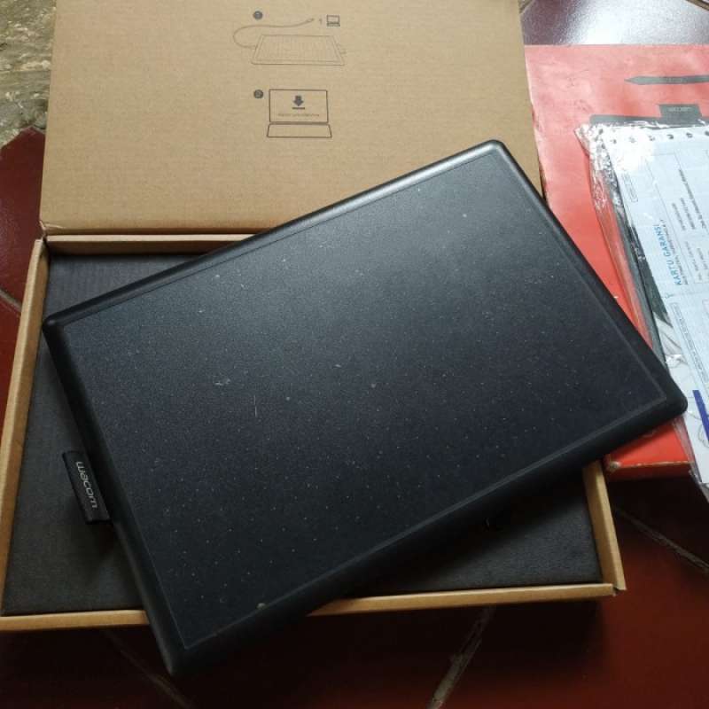 Jual One By Wacom Ctl 472 Small Drawing Tablet Not Huion Ctl490 Cth Xp ...