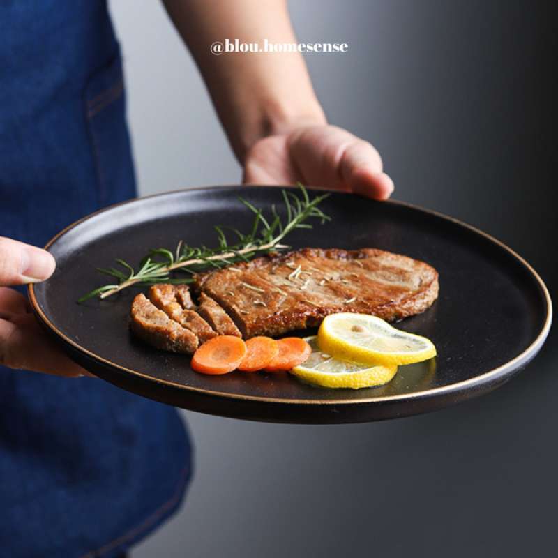 Promo Piring Keramik Hitam Putih List Gold Mewah Steak Hotel Aesthetic ...