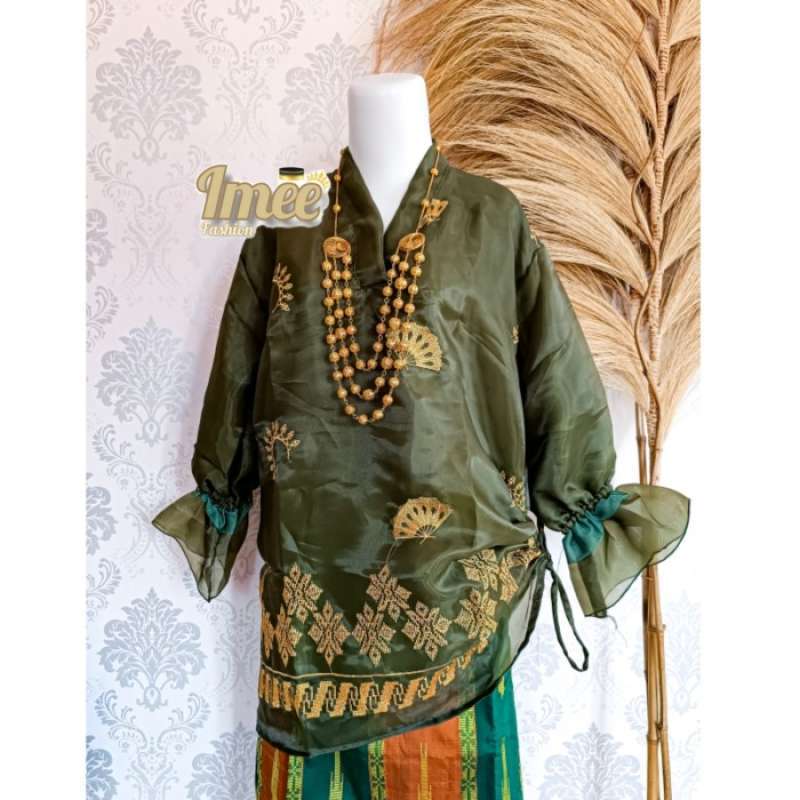 Jual Baju Bodo Modern Adat Bugis Makassar (hanya Baju) Di Seller Winter ...