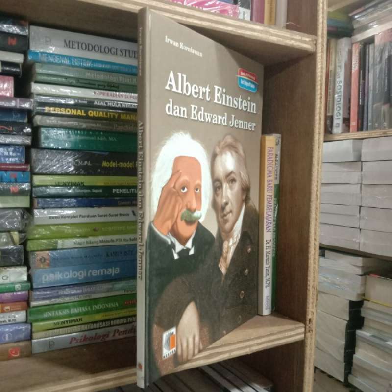 Promo Buku Seri Biografi Tokoh Albert Einstein Dan Edward Jenner Diskon ...