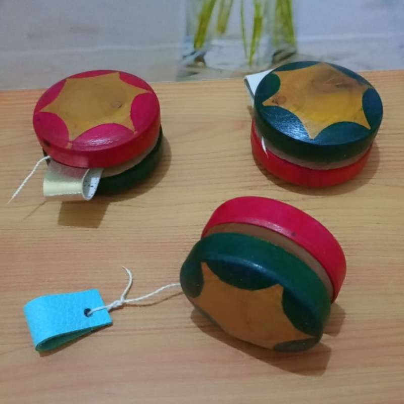 Jual Mainan Yoyo Kayu Motif Mainan Tradisional di Seller Faranees Store ...