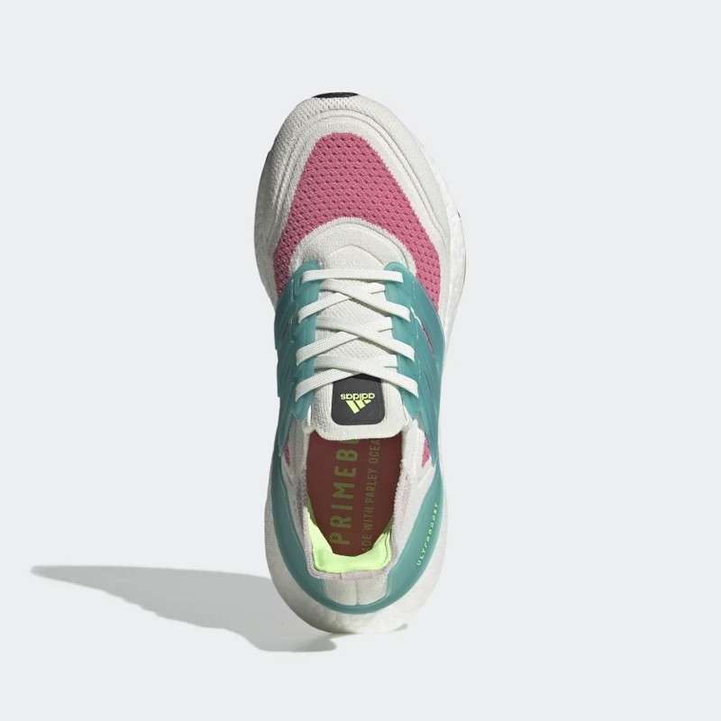 Promo Sepatu Lari Adidas Ultraboost 21 Women S23845 Diskon 70% Di ...