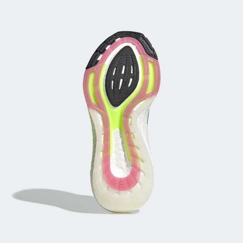 Promo Sepatu Lari Adidas Ultraboost 21 Women S23845 Diskon 70% Di ...