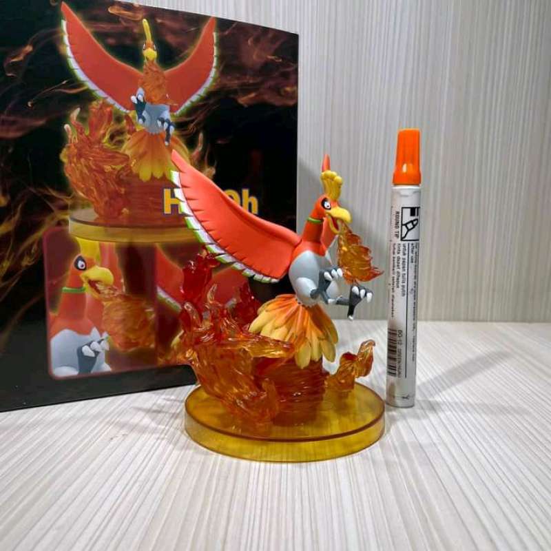 Jual mainan static figure pokemon Ho Oh pocket monster with diorama ...