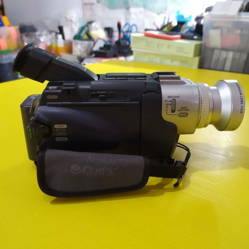 Jual Handycam Sony Mini Dv Trv17e Bisa Playback Kaset2 Lama Mini Dv ...