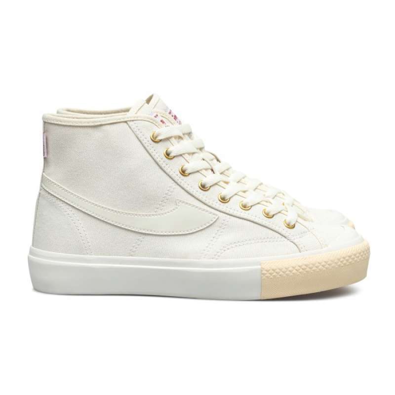 Promo Sepatu Compass Gazelle Hi Cream Diskon 31% Di Seller Compass ...