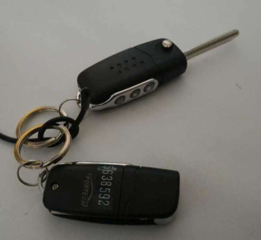 Promo Alarm Mobil Model Remote Kunci Lipat - Flip Key Universal Escudo ...