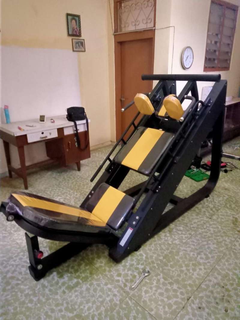 Promo Leg Press Hack Squat Import - Alat Fitness Commercial ...