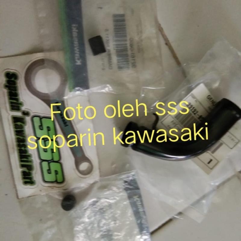 Jual Pipa Radiator Ninja 250 Karbu Dan Injeksi Lama Plus Karet 2 Biji ...