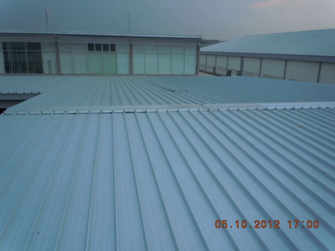 Jual Nok / Bubung / Ridge Zincalume Color / Non Color Type 610 - 0.45mm ...