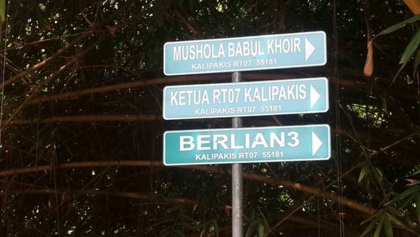 Promo Papan Nama Jalan Rambu Rambu Dan Penunjuk Arah Jalan Perkakas ...