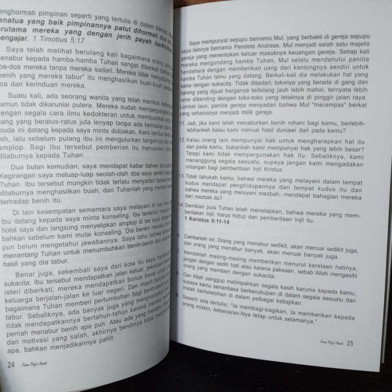 Jual buku agama Nasrani true colors from mags heart 166 hal di Seller e ...