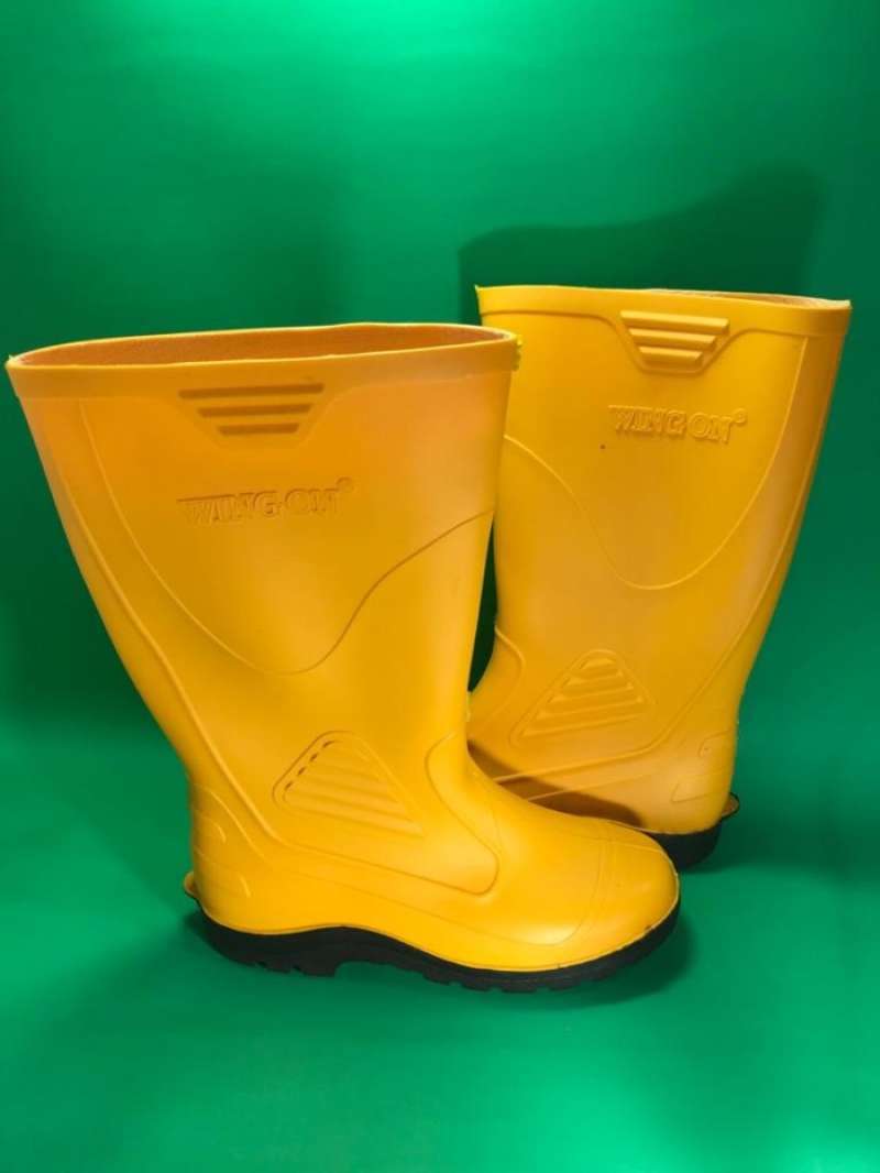 Promo Sepatu boot kuning non besi wing on Legion acero Diskon 23% di ...