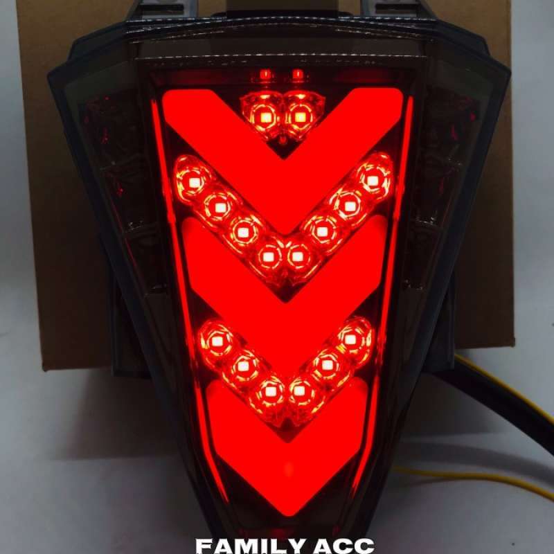 Promo Lampu Stop Belakang Old/ Stoplamp Led 3in1 Motor V1/v2 - Merah ...
