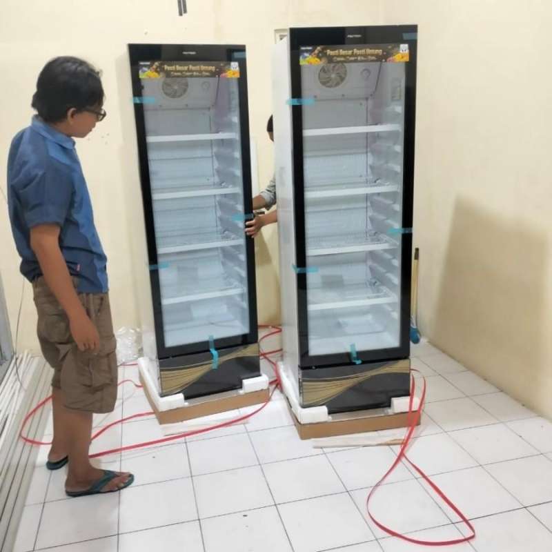 Jual Showcase Polytron 4 Rak Jumbo Kapasitas 285 Liter Garansi Resmi 3 ...