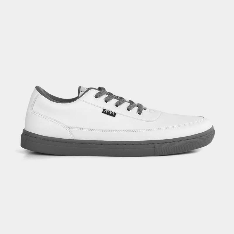 Promo Sepatu Cowok Loop White Grey Untuk Casual Seharihari Cocok Juga ...