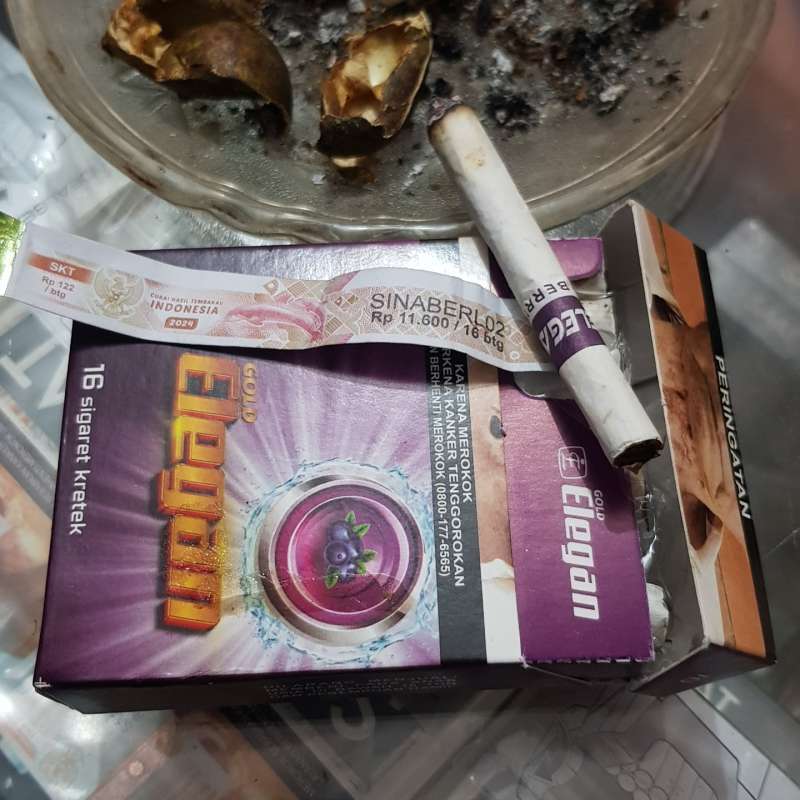 Promo Rokok Elegan Grape - 16 Batang Kretek Diskon 14% Di Seller Chenko ...