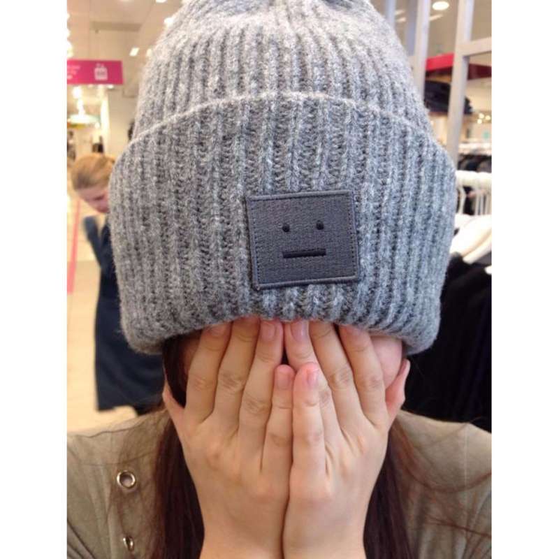 Jual Topi Kupluk Rajut Pria Wanita Smiley Face Beanie Hat Winter Warna ...