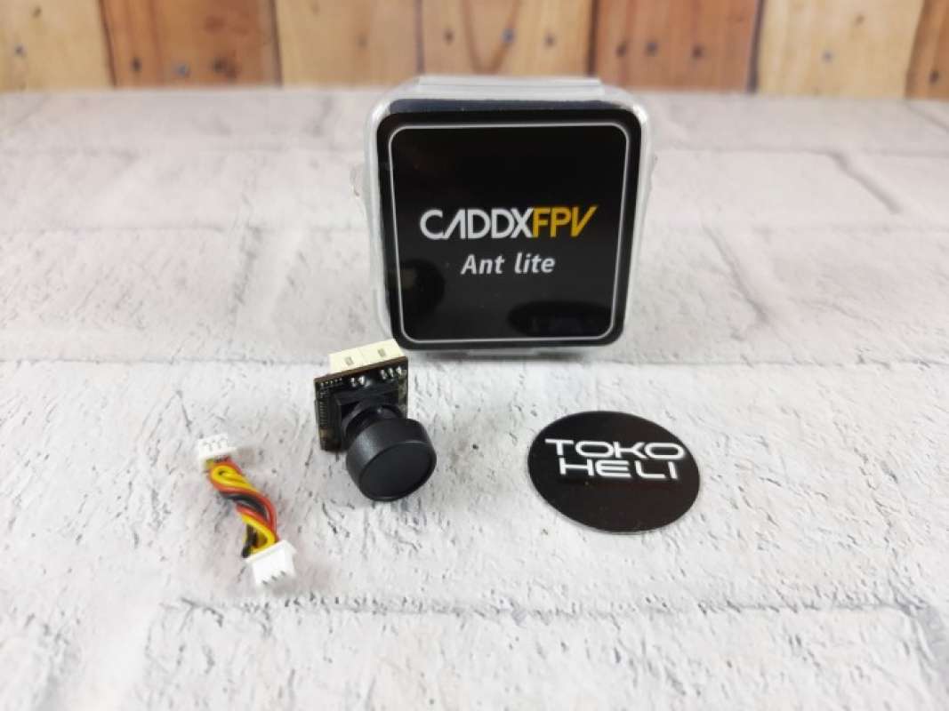 Promo Caddx ANT LITE 1200TVL Global WDR with OSD Ultra Light Nano 4:3 ...