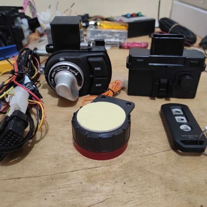 Promo keyless yamaha aerox ori pakai modul dan remot pcx ori Diskon 23% ...