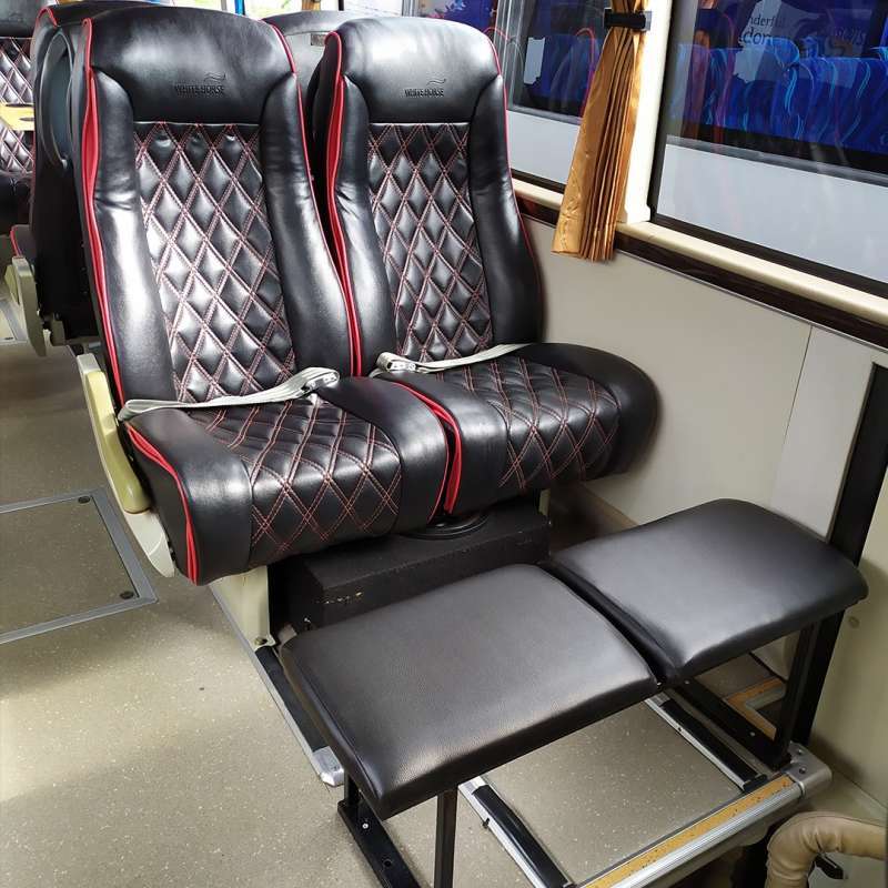 Jual [12 jam] White Horse Deluxe Coach Weha Business Rental Bus [20+4 ...