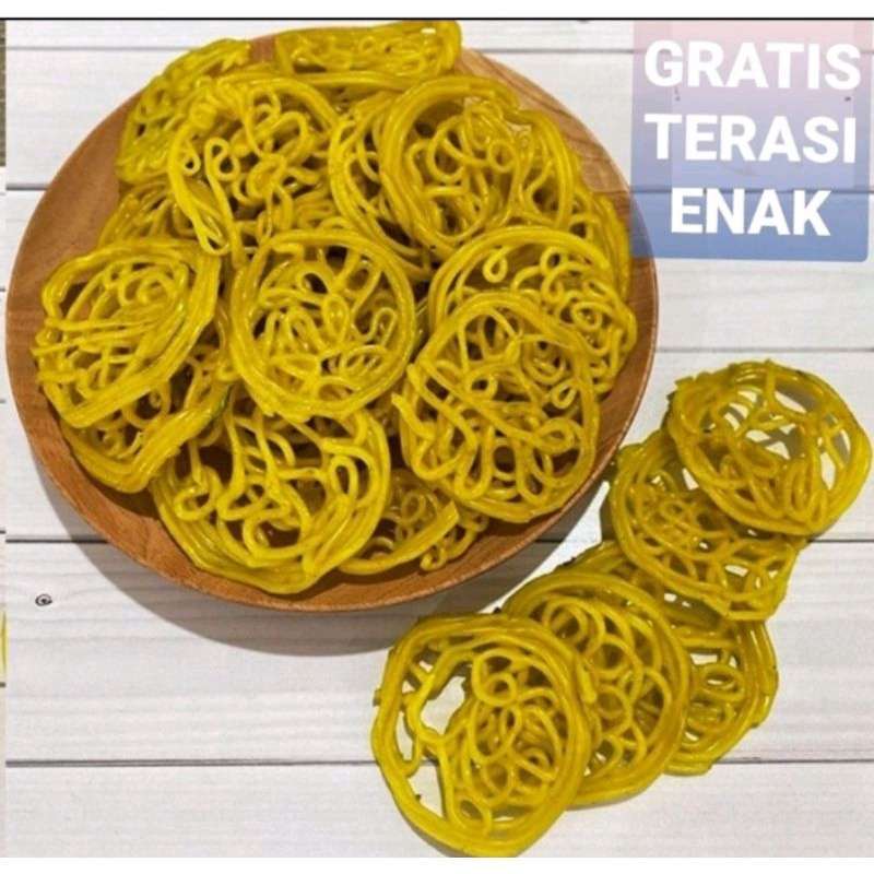 Jual Kerupuk Mie Kuning Mentah Krupuk Asinan Mie Kuning 1 Kg Enak Gratis Terasi Khas Cirebon Di