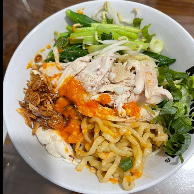 Jual Mie Karet tekstur chewy (mie mentah, fresh) - Mie Ala Kadut di ...