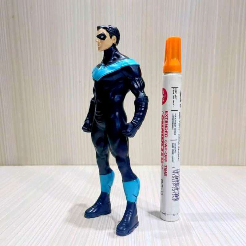 Jual Mainan figure nightwing spin master DC Tinggi 17 cm bahan pvc ...