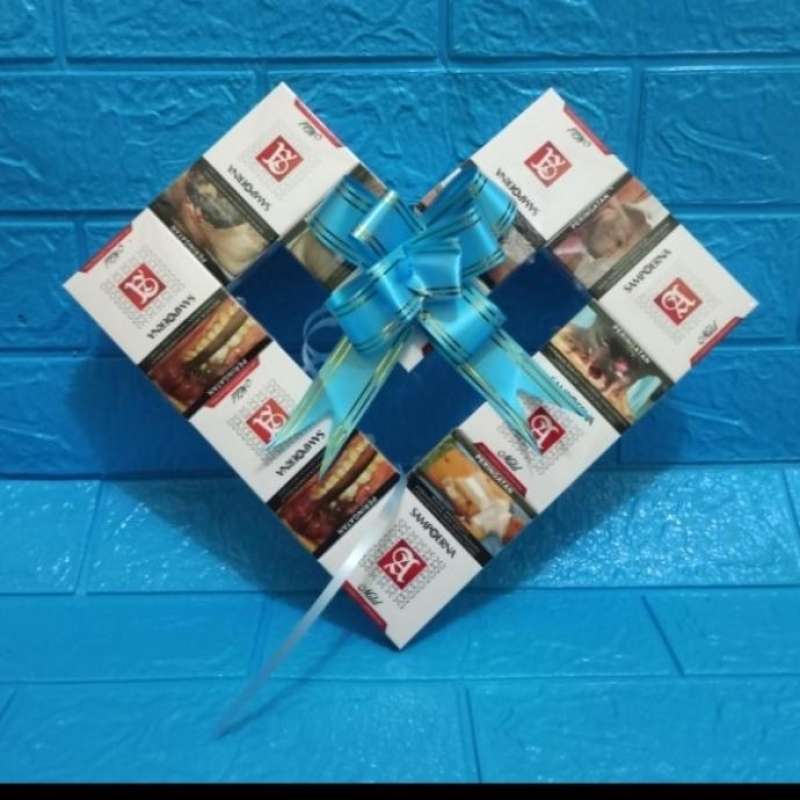 Jual Code Bucket Bentuk Love Rokok Free Pita Dan Kartu Ucapan Ready ...