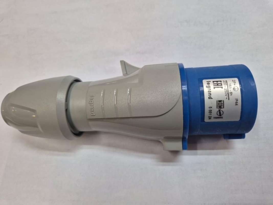 Jual Legrand Straight Plug 16a 3 Kaki 2p+e 555124 Di Seller Aghanim ...