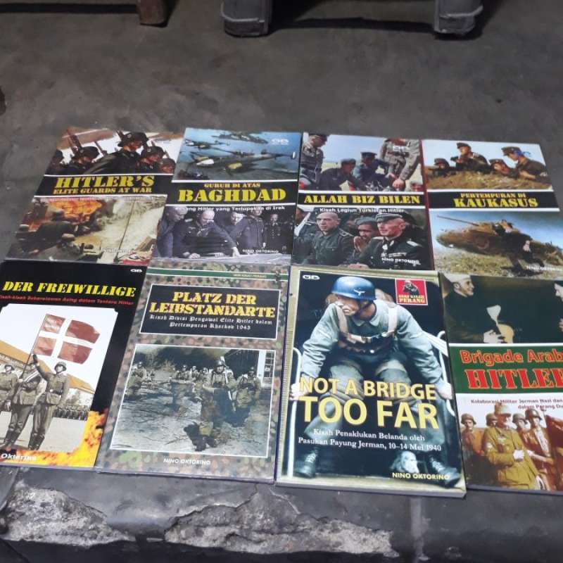 Promo Buku Sejarah Hitler 8 Buku 8 Judul 1 Pengarang Buku Original ...